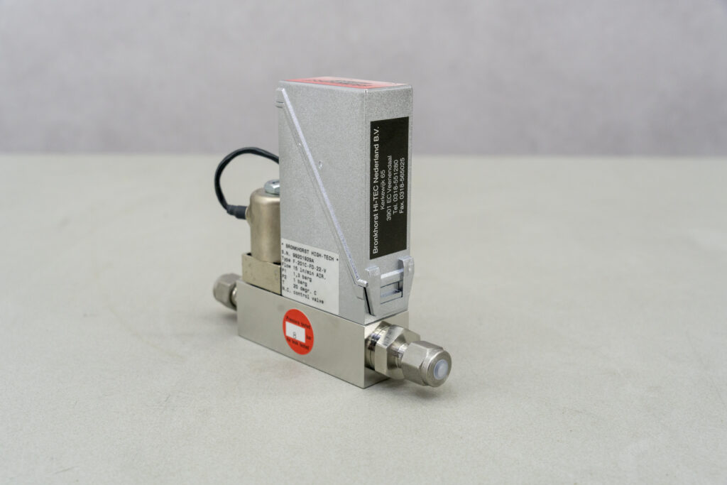 Bronkhorst F-201C-FD-22-V mass flow meter and control valve - Gemini BV