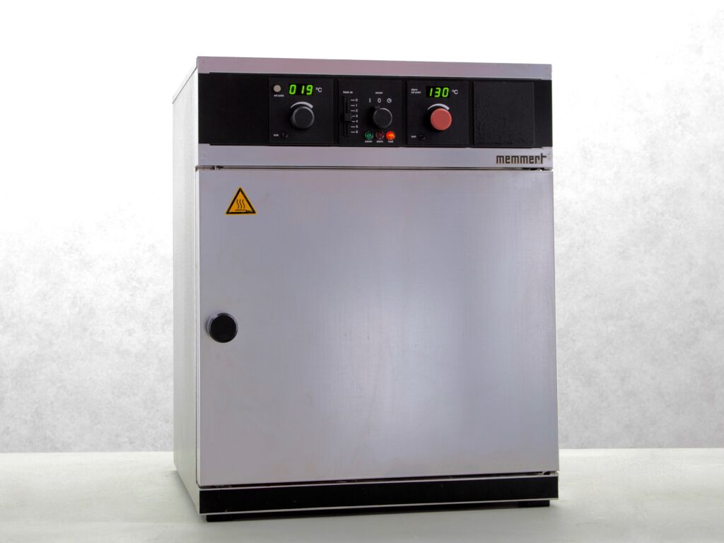 Memmert ULE400 Oven - Gemini BV