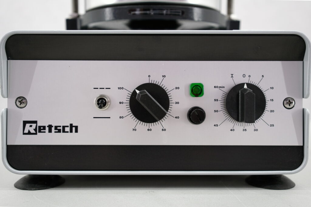 Retsch Vibro Sieve machine - Gemini BV