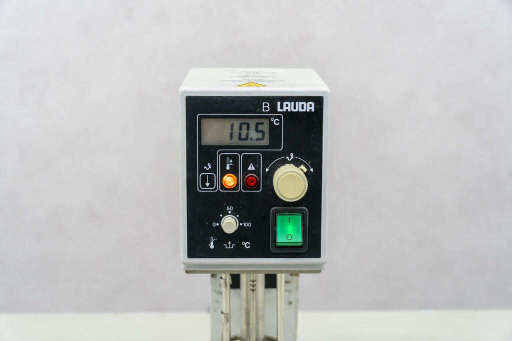 Lauda type B wall mounted thermostat - Gemini BV