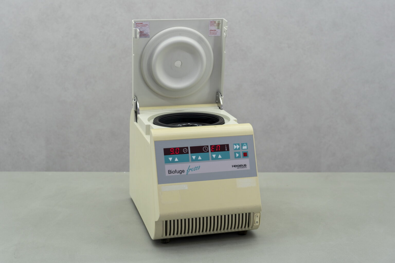 Heraeus Biofuge Fresco refrigerated centrifuge - Gemini BV
