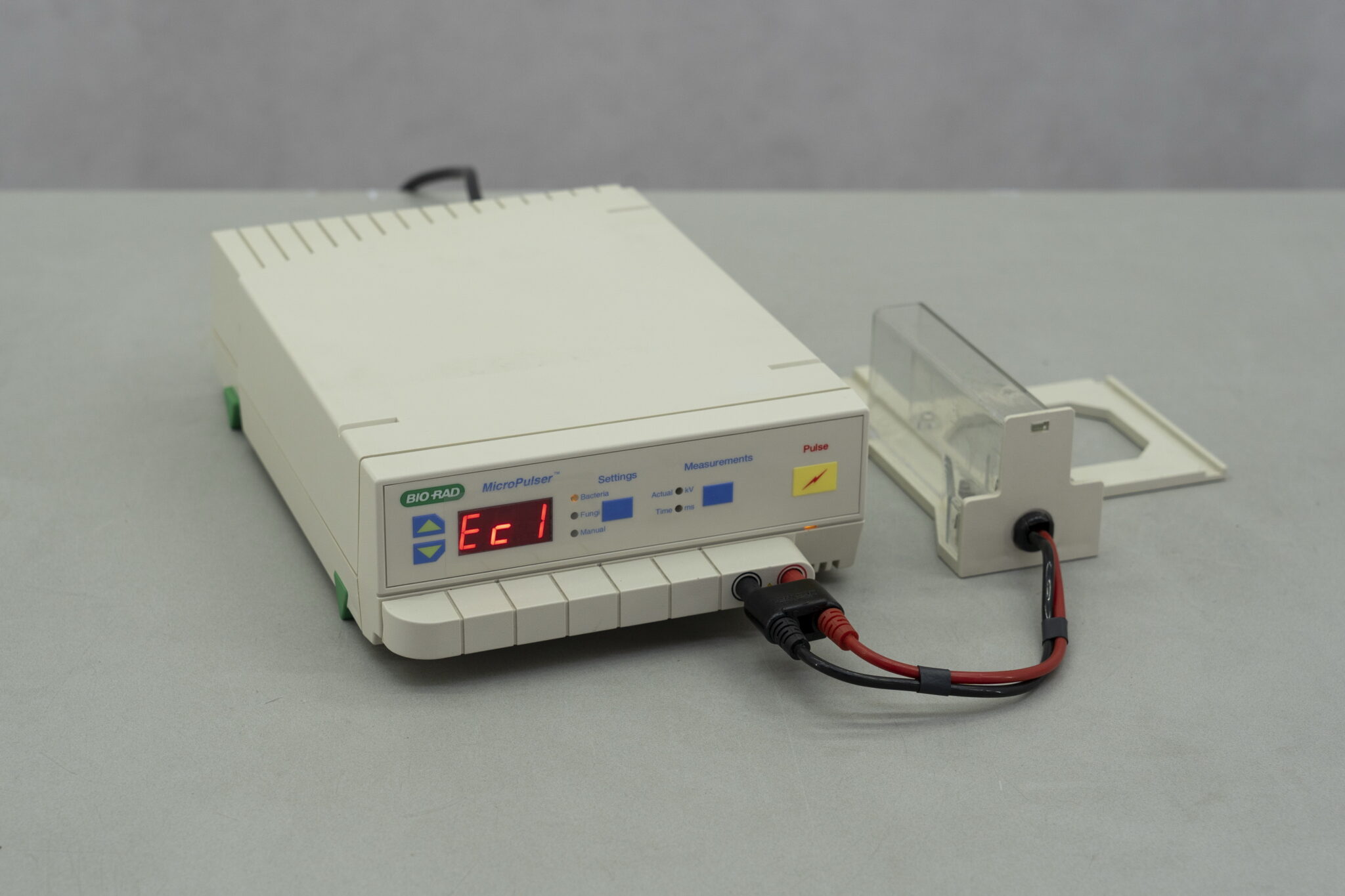 Bio-Rad MicroPulser Electroporator - Gemini BV