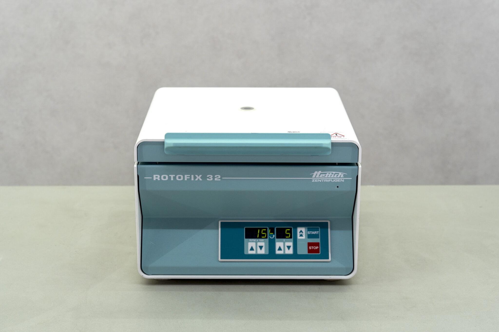 Hettich Rotofix 32 centrifuge - Gemini BV