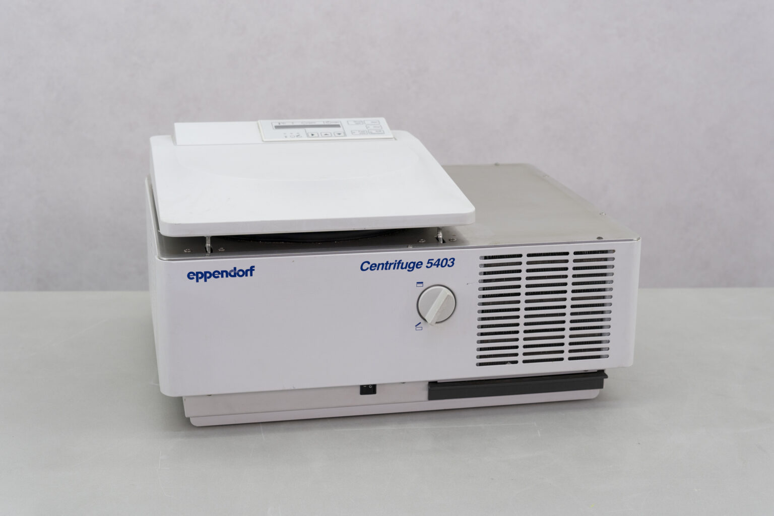 Eppendorf 5403 Centrifuge - Gemini BV