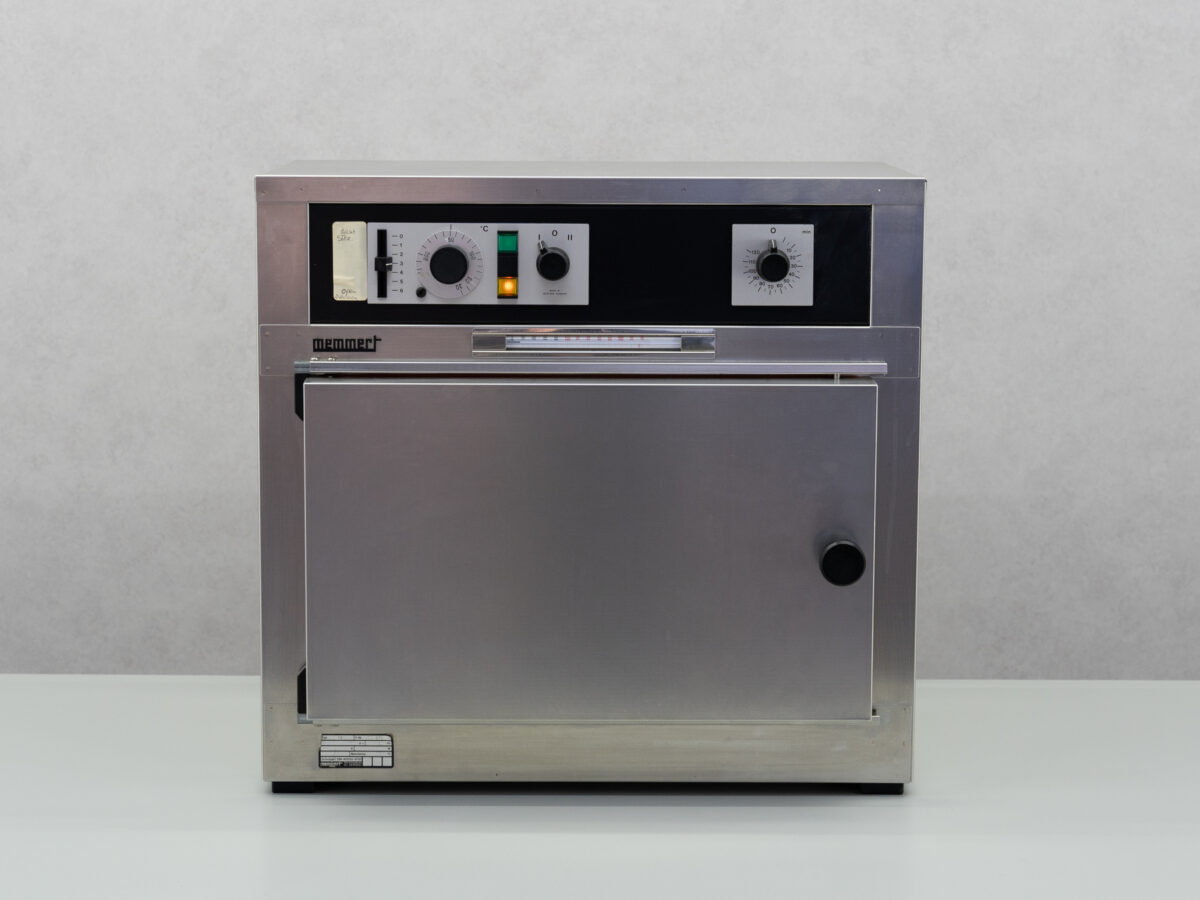 Memmert UNB 100 Oven - Gemini BV