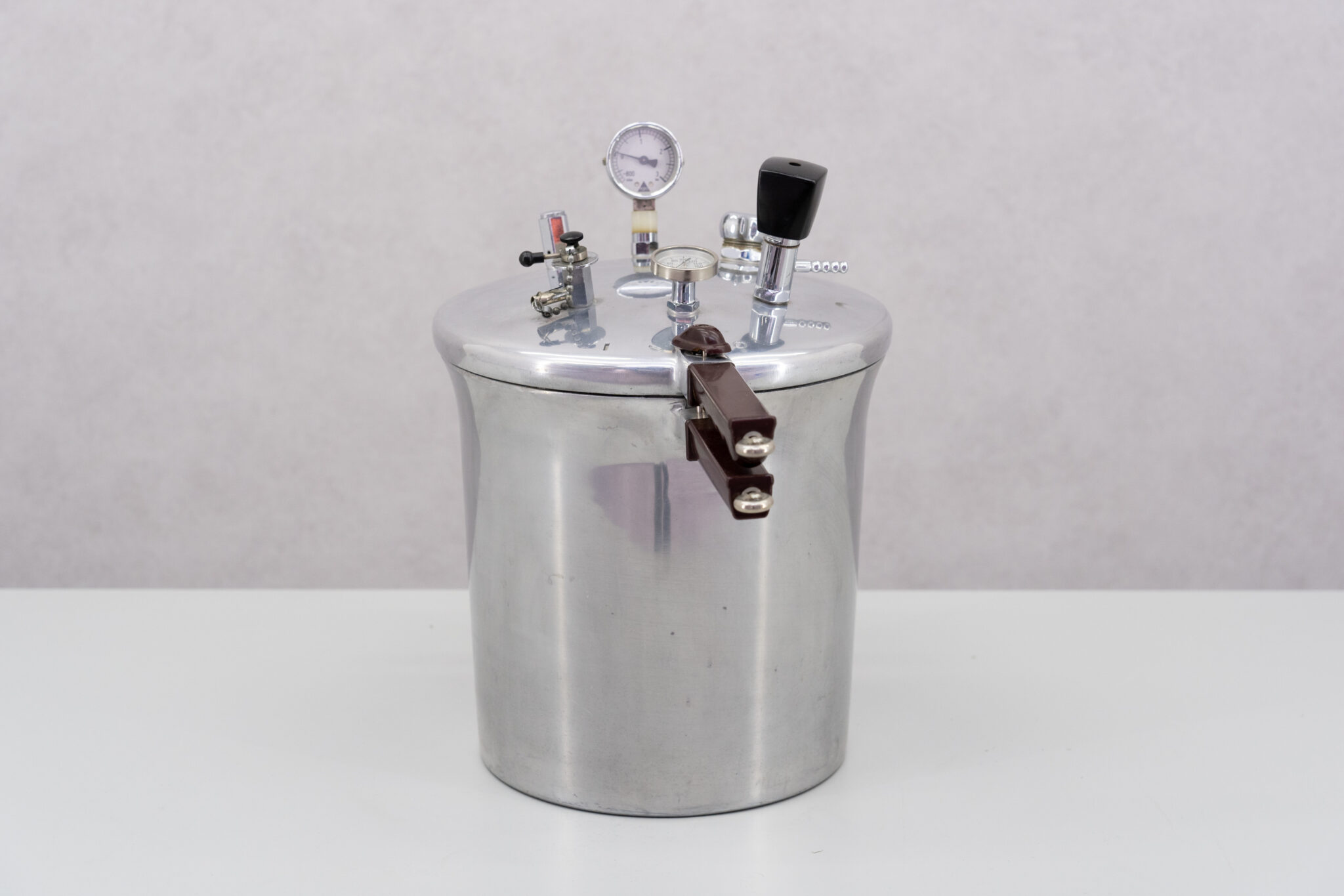 EMI autoclave pan - Gemini BV