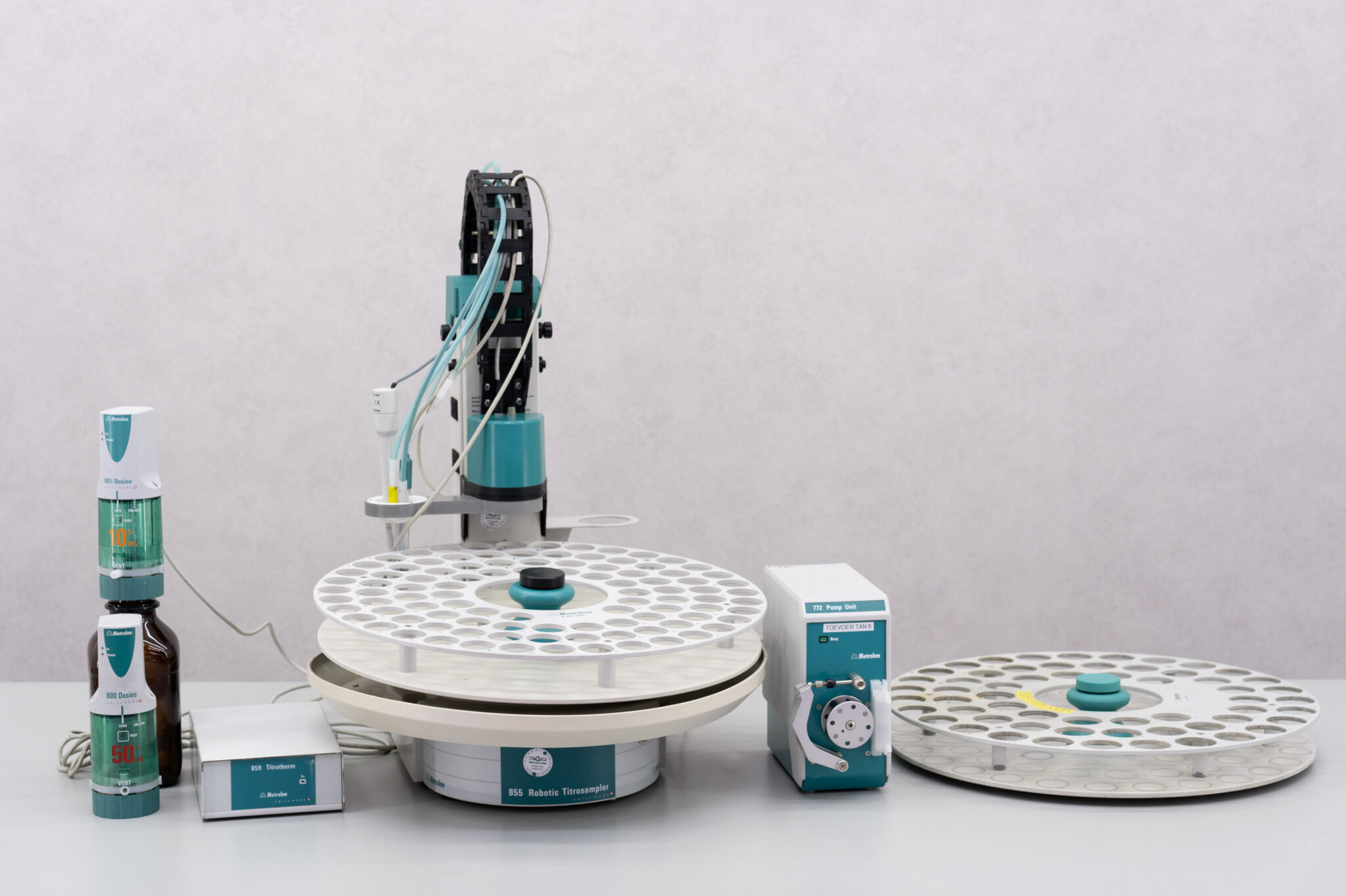 Mehrohm 855 Robotic Titrosampler - Gemini BV