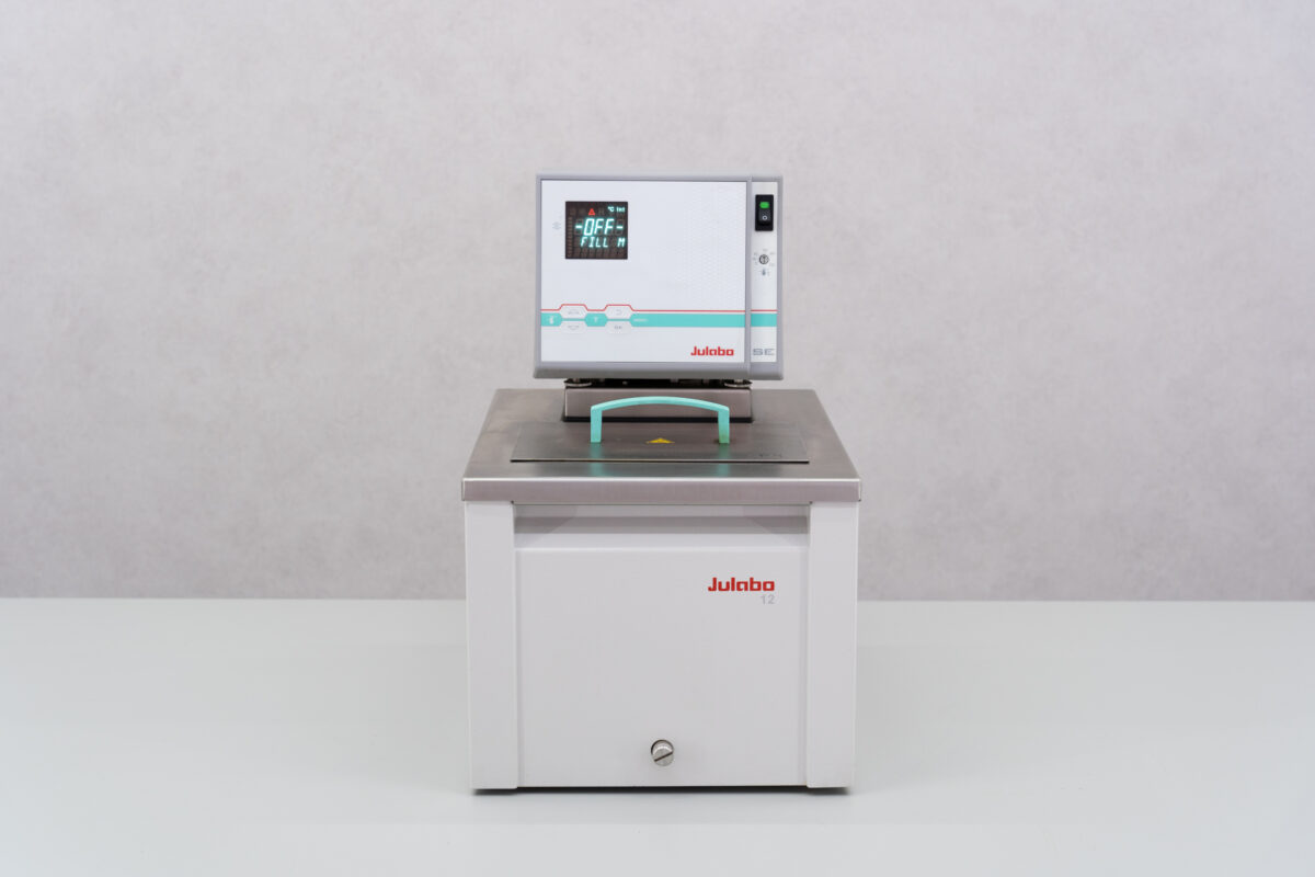 Julabo 12 with SE/V2 controller - Gemini BV
