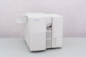Waters 1515 HPLC pump and Column heater - Gemini BV