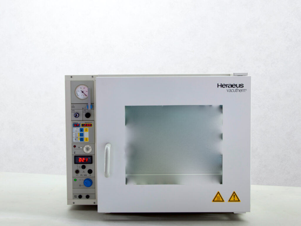 Heraeus Vacutherm VT 6060 M vacuum stove - Gemini BV