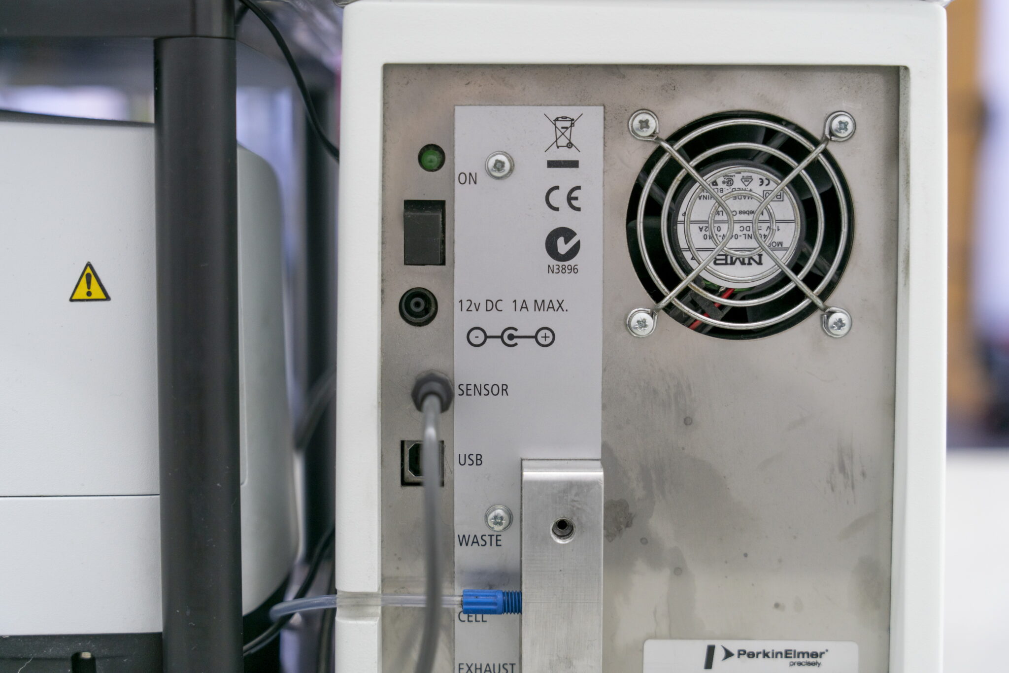 Perkin Elmer Fluid control module & Spectrum Two FT-IR ...