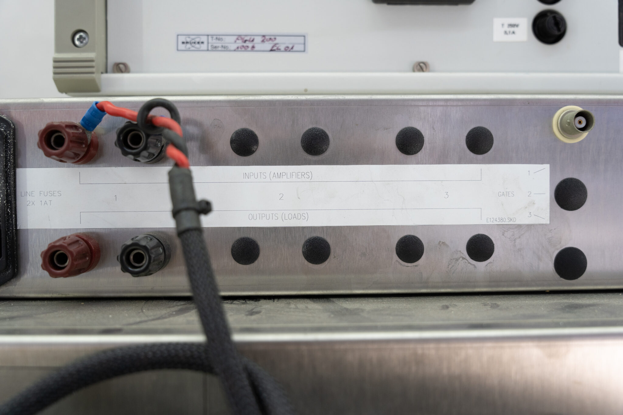 Bruker B-AFPA 40 and PGU 200 Pulsed Gradient unit - Gemini BV