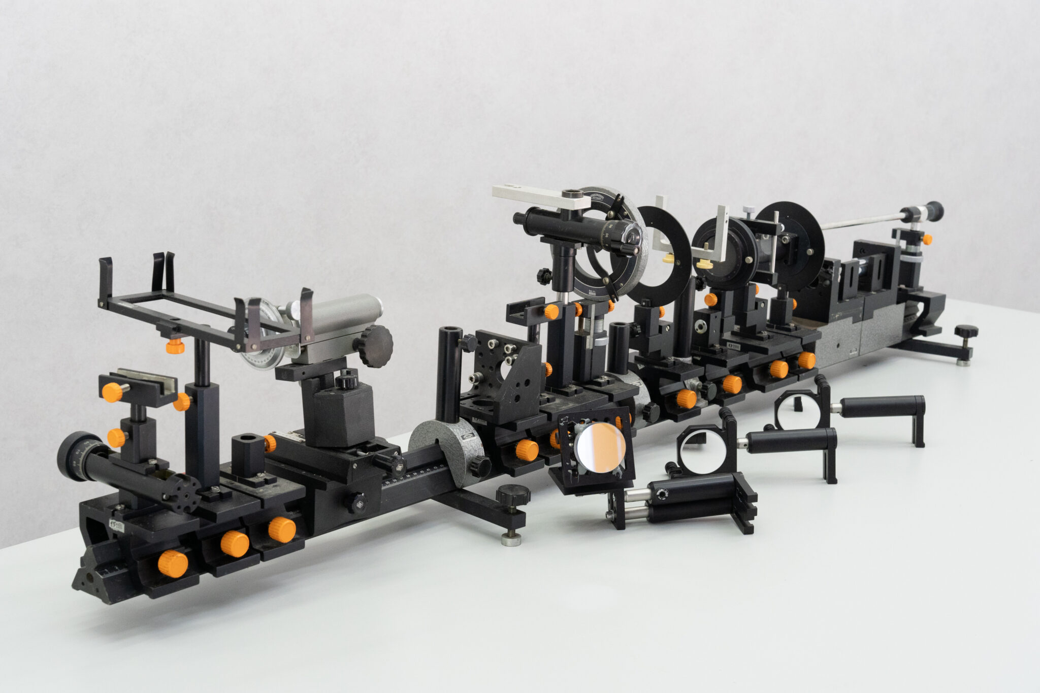 Spindler & Hoyer box with Optical Parts - Gemini BV