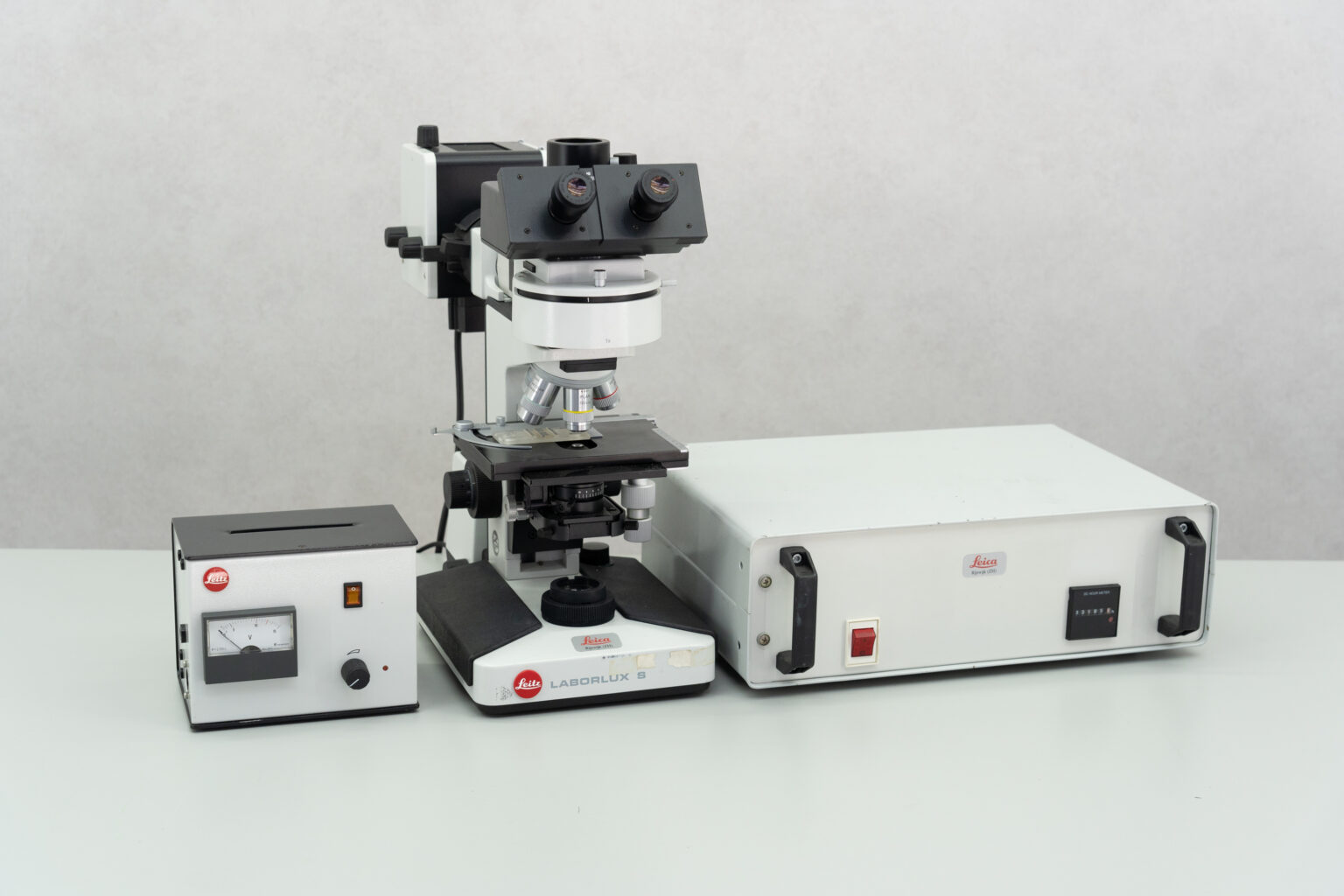 Leitz Laborlux S Microscope - Gemini BV