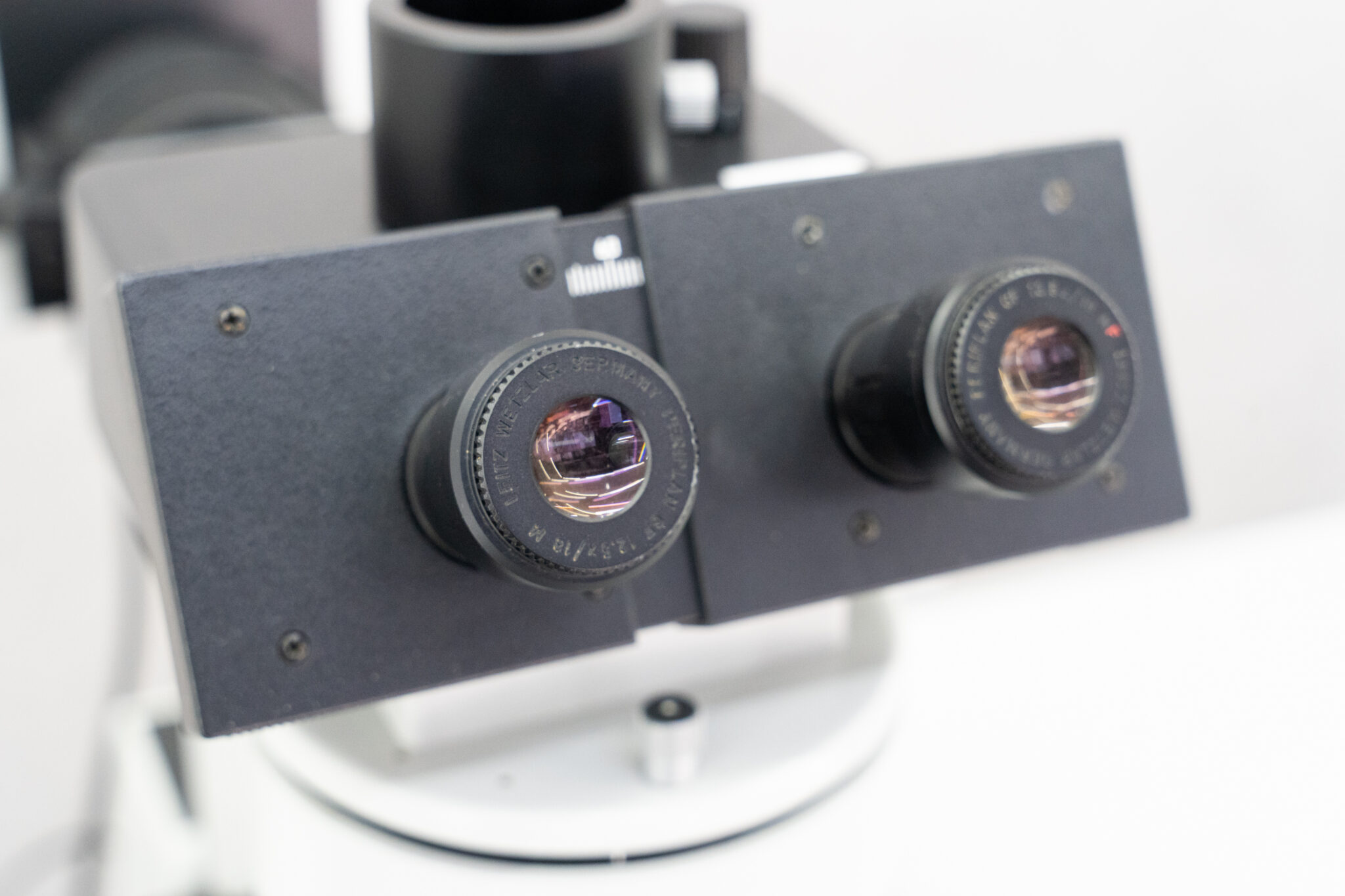 Leitz Laborlux S Microscope - Gemini BV