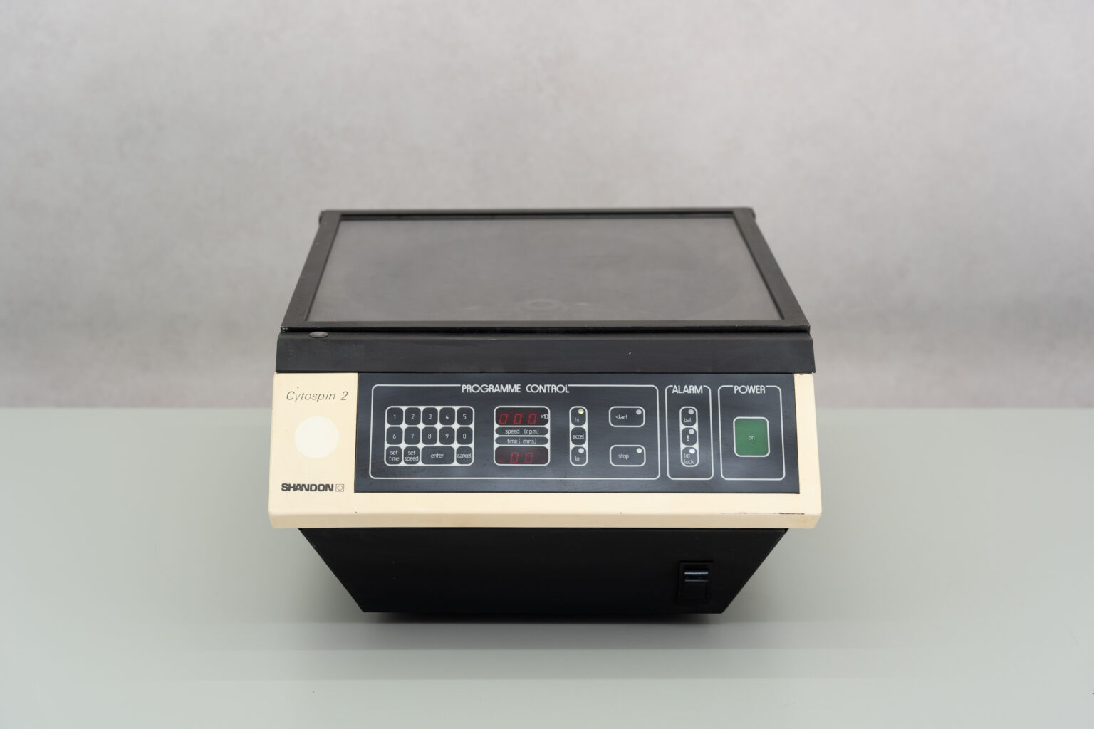 Shandon Cytospin 2 Centrifuge - Gemini BV