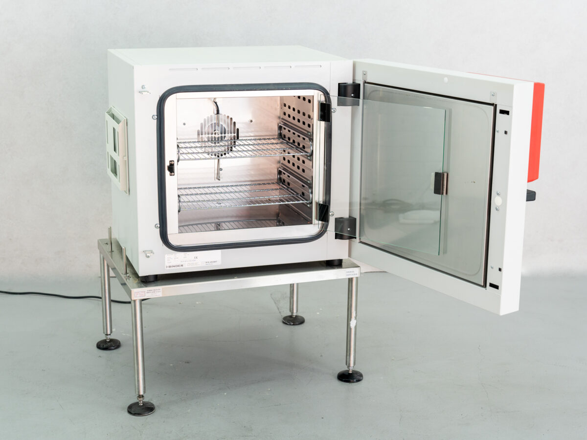 Memmert U15 Drying oven - Gemini BV