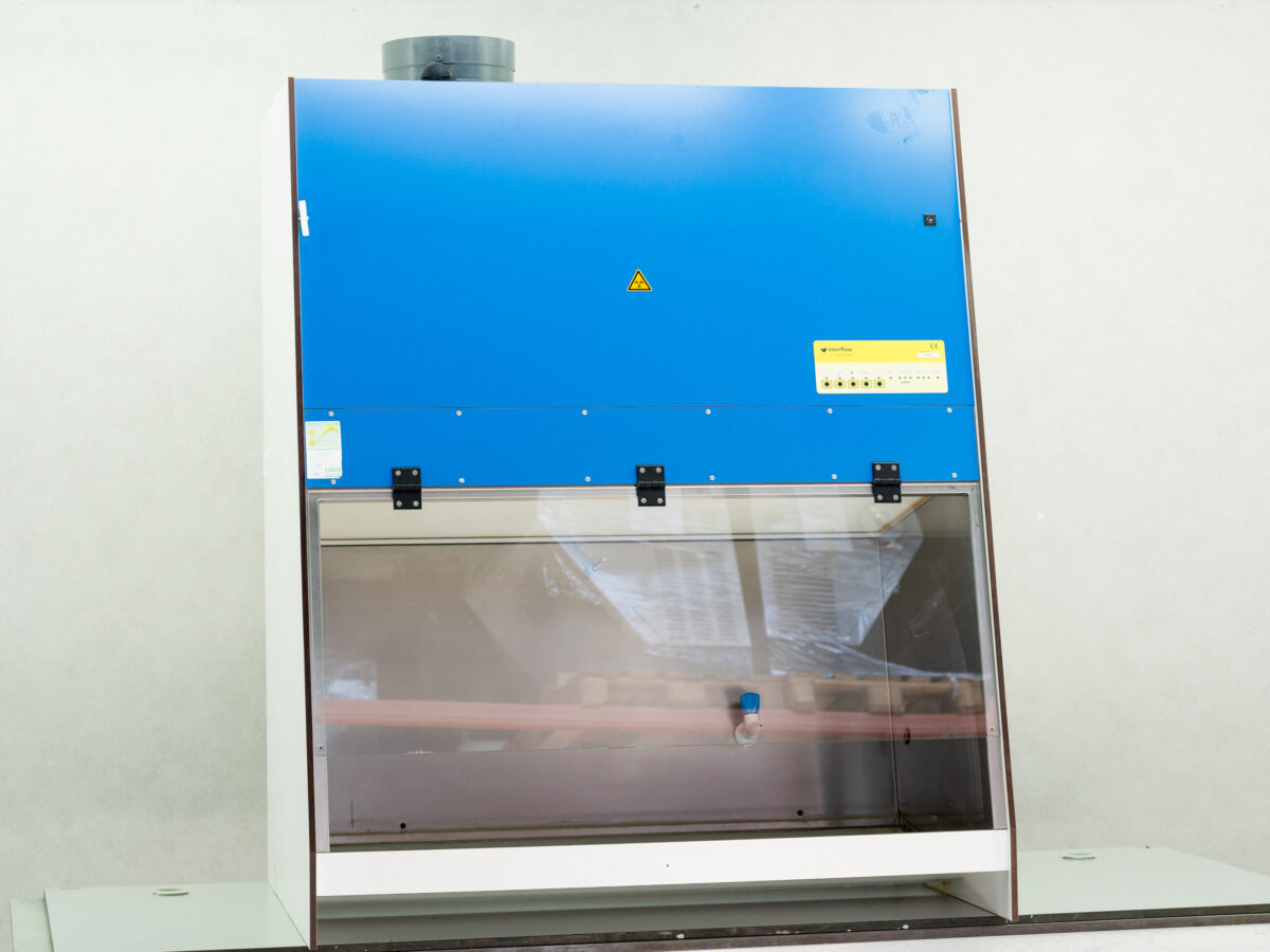 Heraeus Herasafe KS 18 MVK Safety Cabinet - Gemini BV