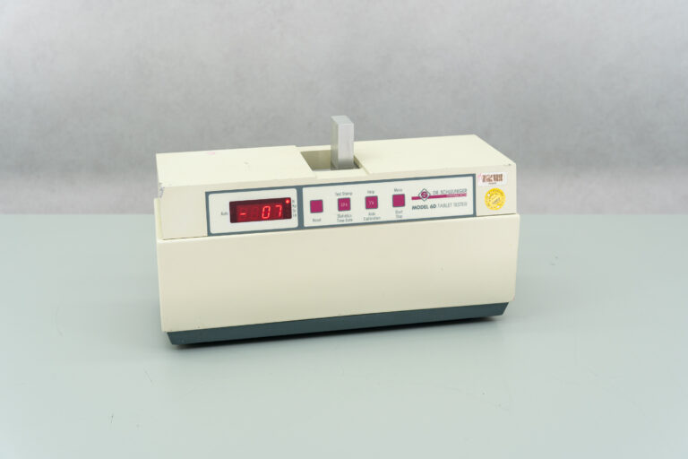 Dr. Schleuniger – Pharmatron Model 6D Tablet Tester - Gemini BV