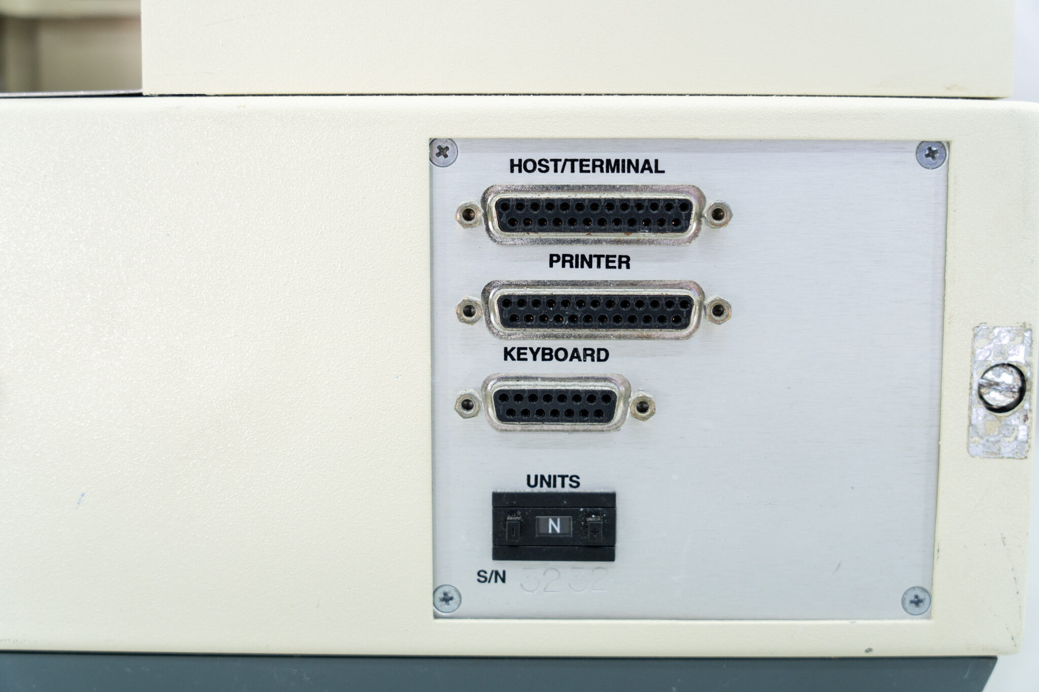Dr. Schleuniger – Pharmatron Model 6D Tablet Tester - Gemini BV