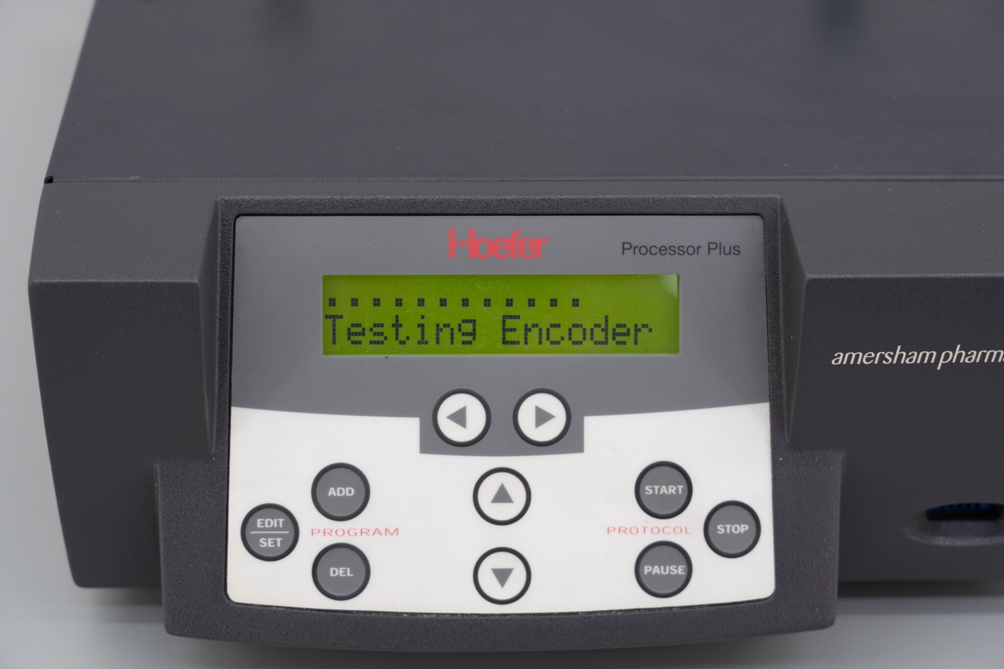 Hoefer Amersham Pharmacia 80-6444-04 Processor Plus gel stainer - Gemini BV