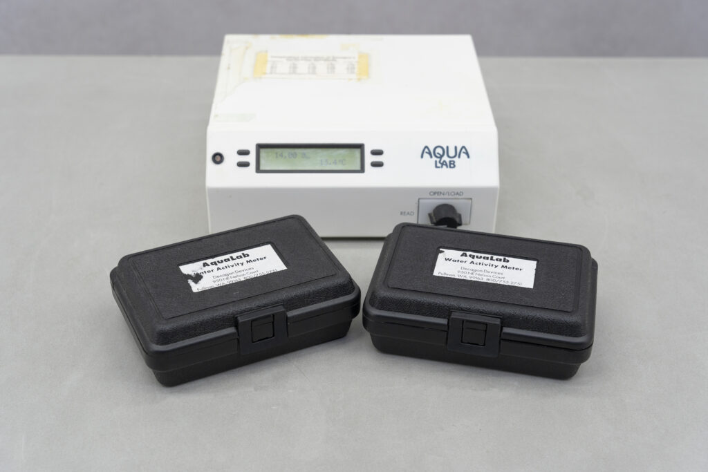 Decagon Devices Aqualab Series 3 water activity meter - Gemini BV