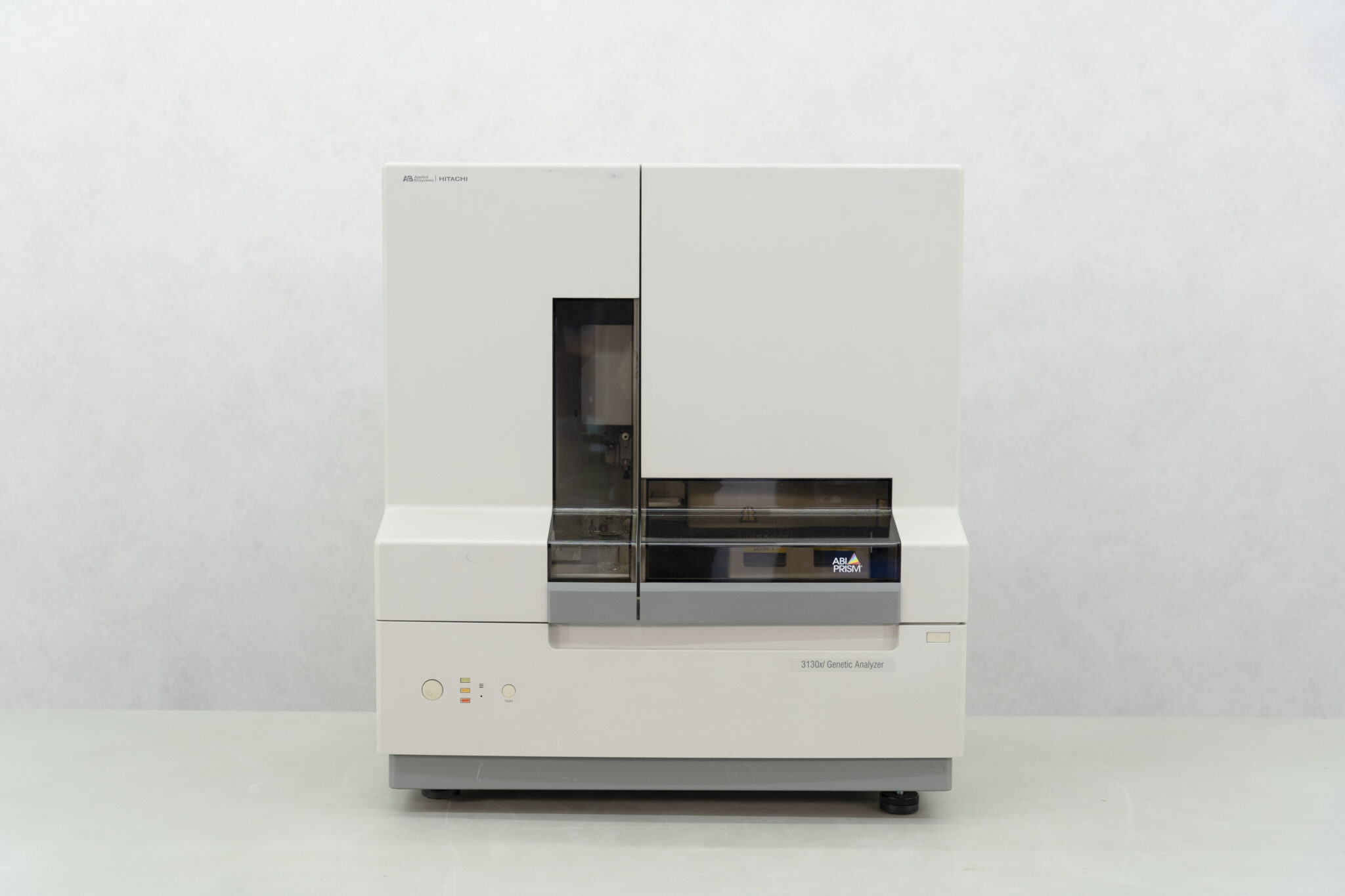 Applied Biosystems Hitachi 3130XL Genetic Analyzer - Gemini BV