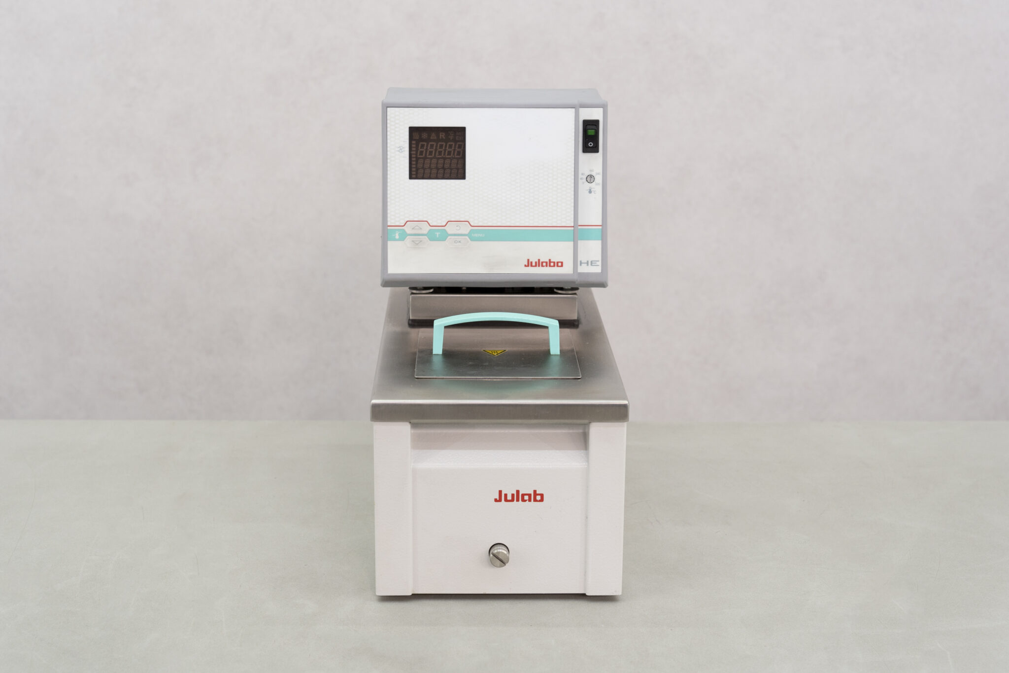 Julabo HE-4 Water bath with heating circulator - Gemini BV