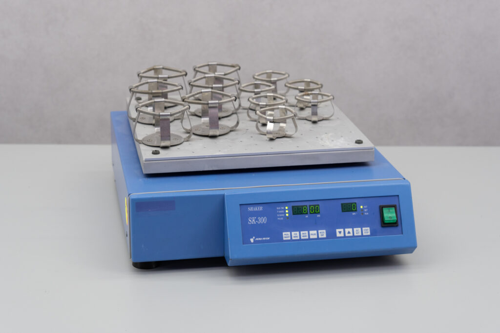 Jeiotech SK-300 Dual- action shaker - Gemini BV