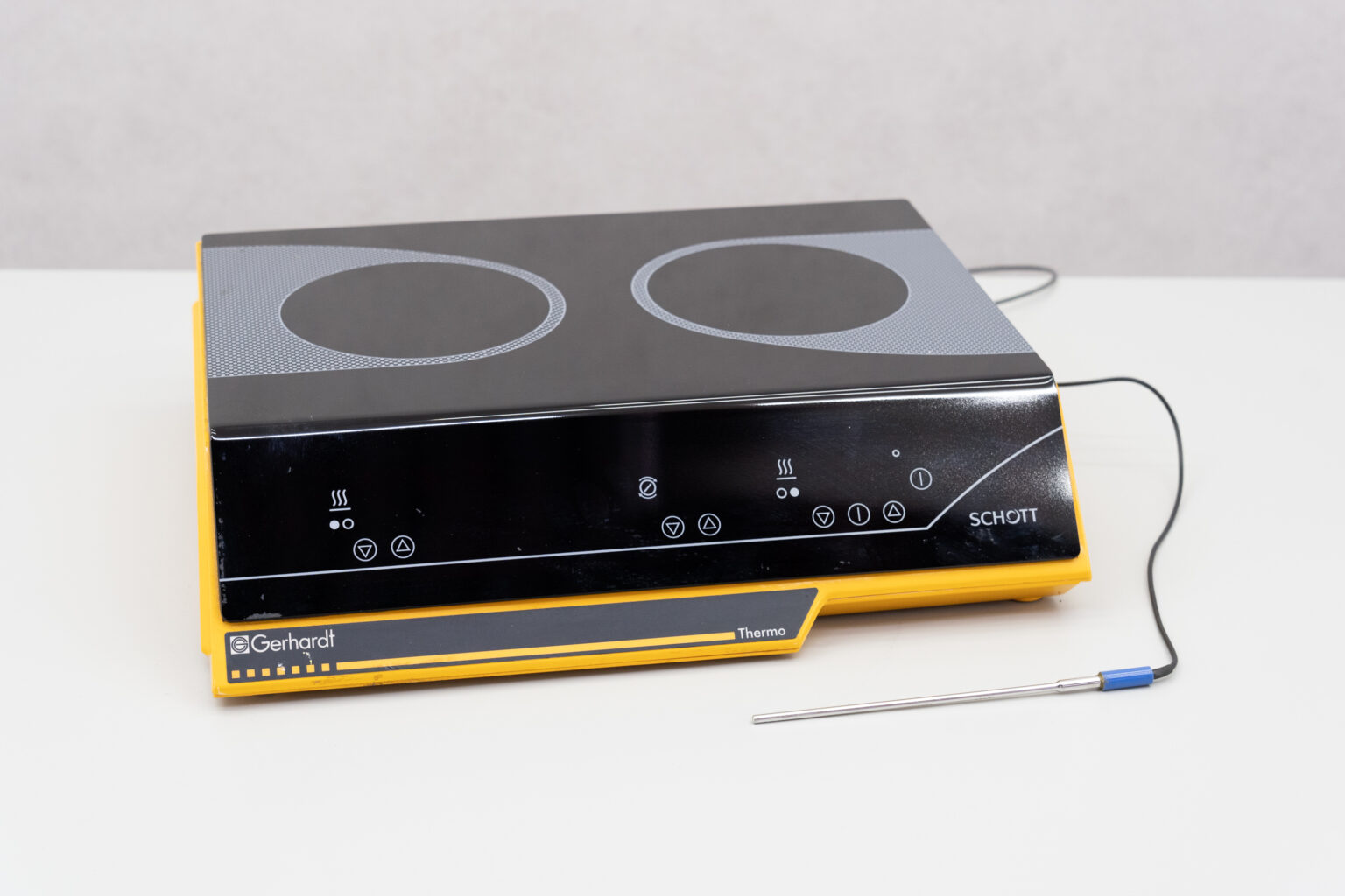 Gerhardt - Schott HCR2 Thermo heating plate and stirrer - Gemini BV