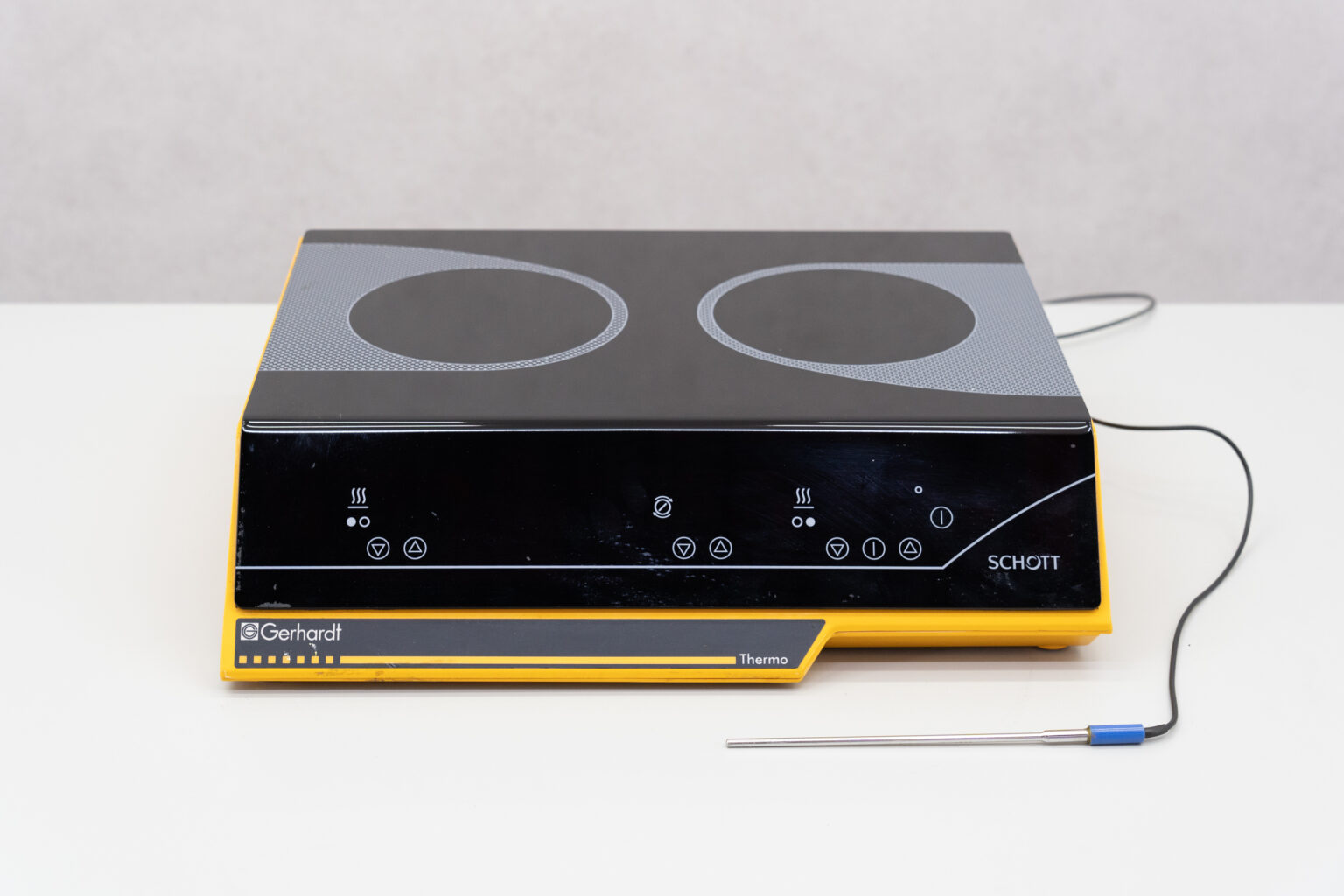 Gerhardt - Schott HCR2 Thermo heating plate and stirrer - Gemini BV