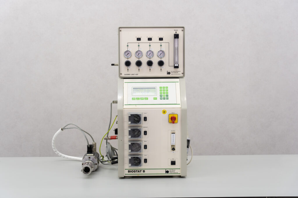 Biotech Type 8840326 Braun Biostat Gas mixing unit 4 EF Type B3350626 ...