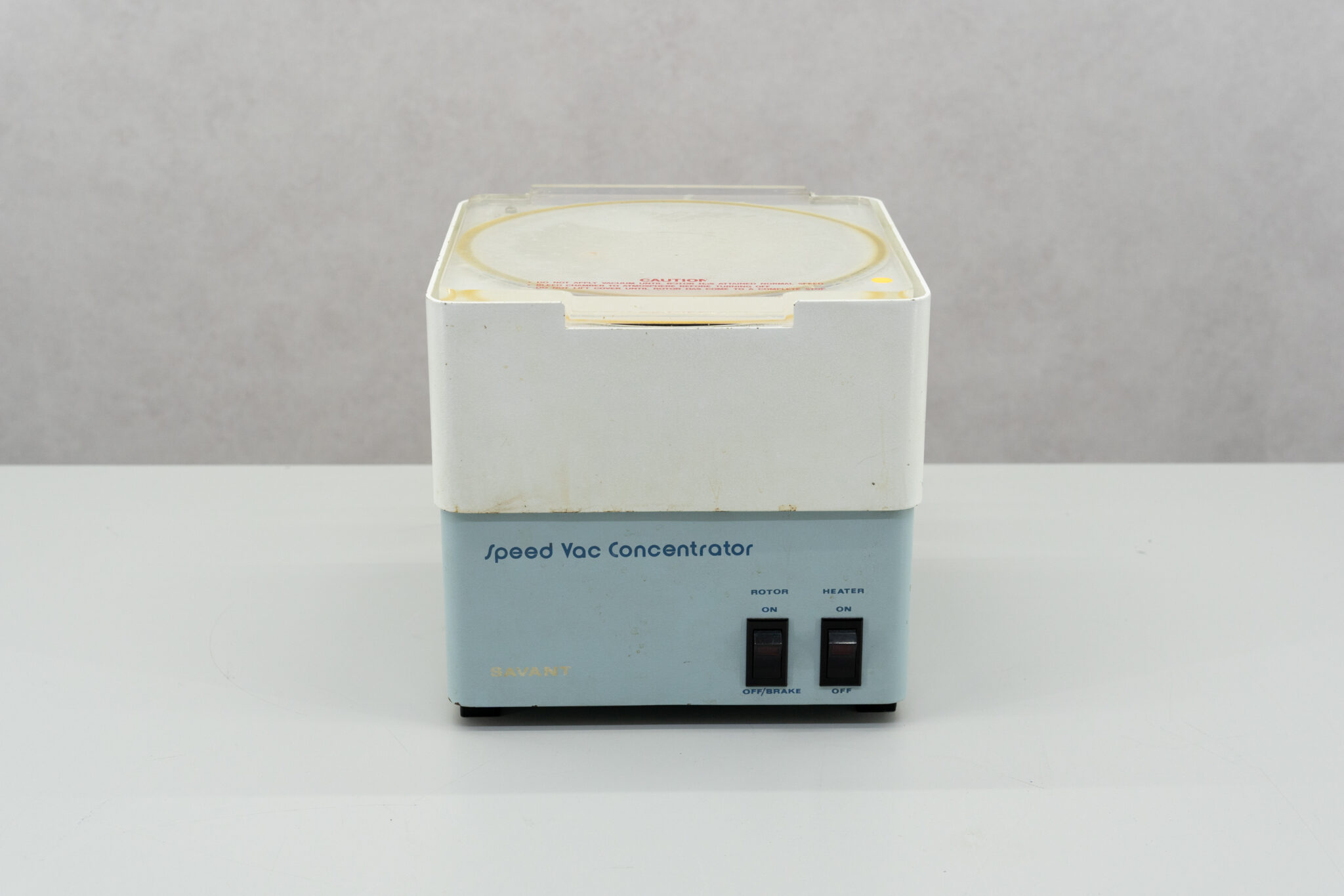 Savant Speedvac Concentrator SVC-100H Vacuum Centrifuge - Gemini BV
