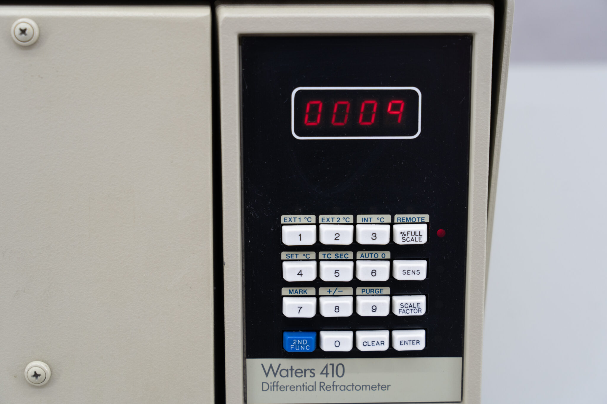 Waters/Millipore 410 Differential Refractometer - Gemini BV