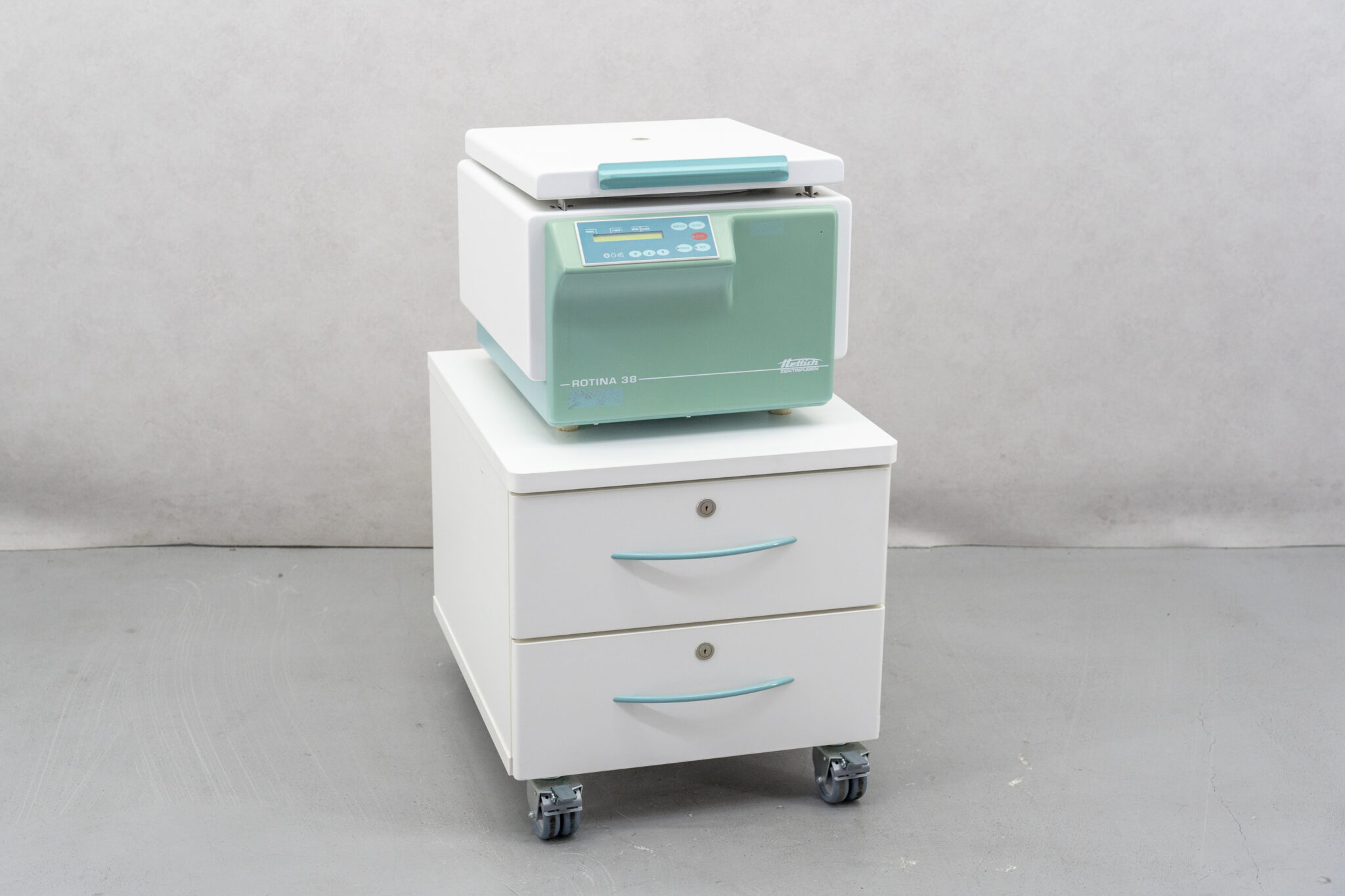 Hettich Rotina 38 type 1703 Centrifuge - Gemini BV