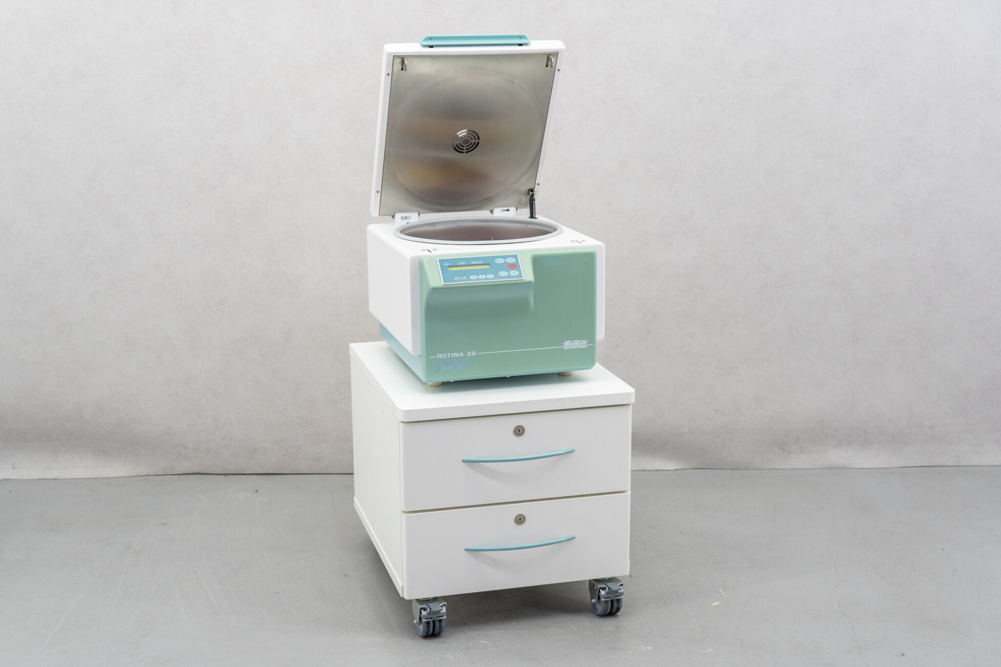 Hettich Rotina 38 type 1703 Centrifuge - Gemini BV