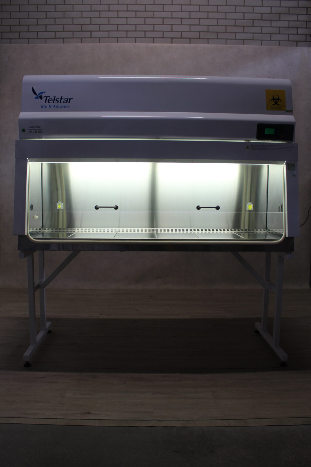Telstar Bio II Advance 6 Biological Safety Cabinet - Gemini BV