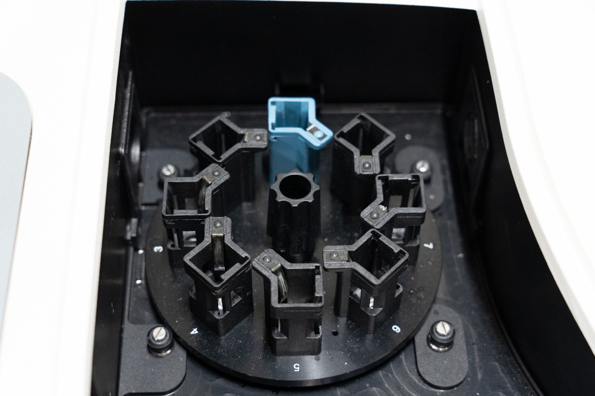 Amersham Biosciences Ultrospec 2100 pro spectrophotometer - Gemini BV