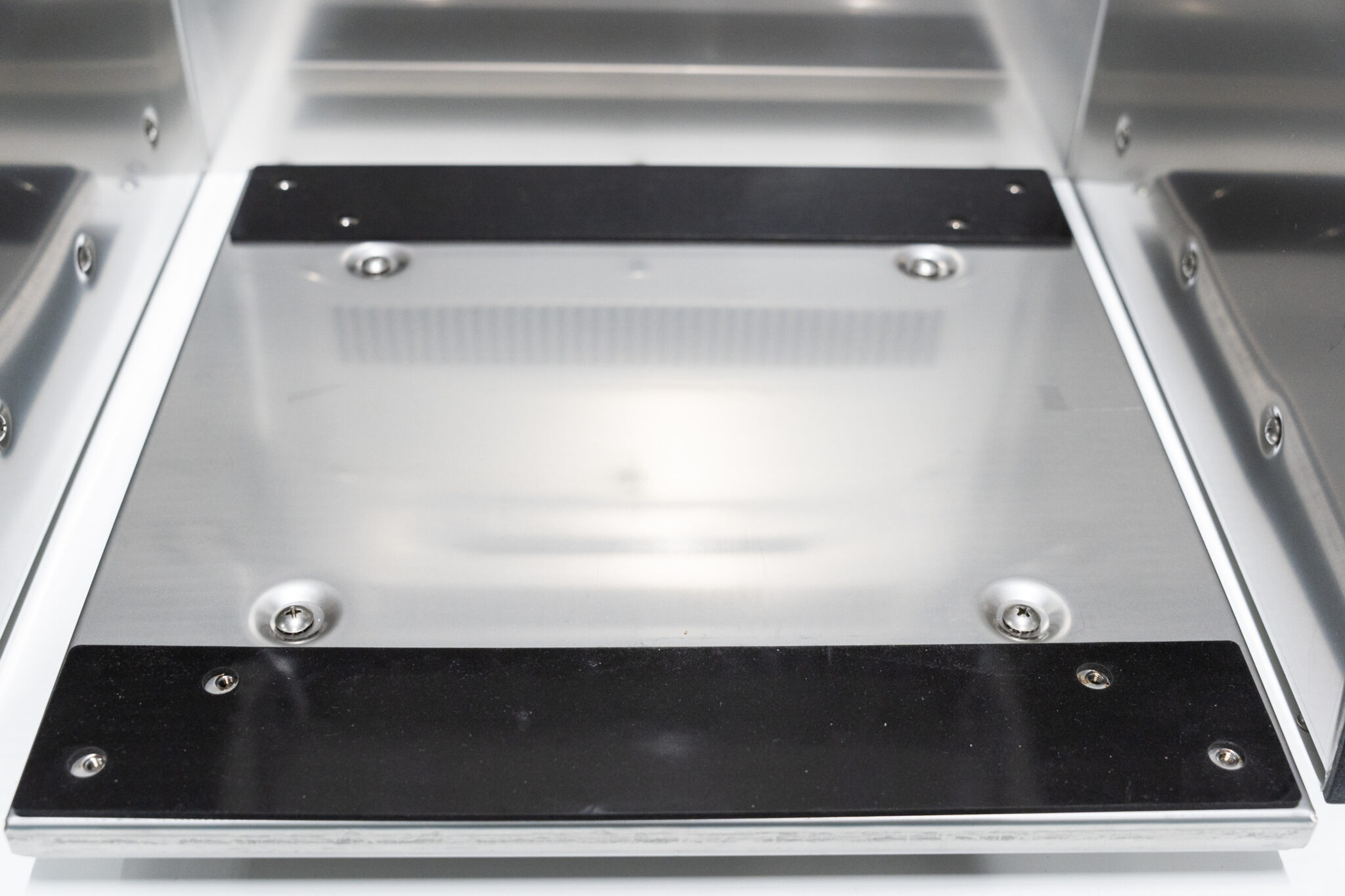 Jeio-Tech Incubator shaker (IST-3075) - Gemini BV