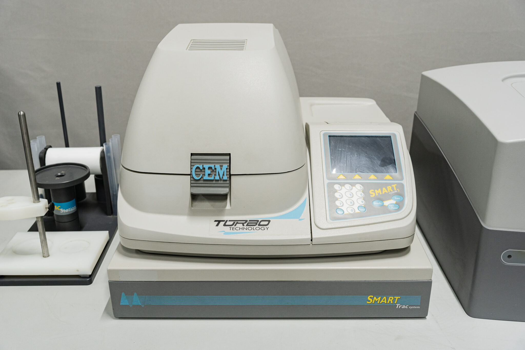 CEM Smart System 5 - Trac Microwave Moisture and Grease Analysis System ...