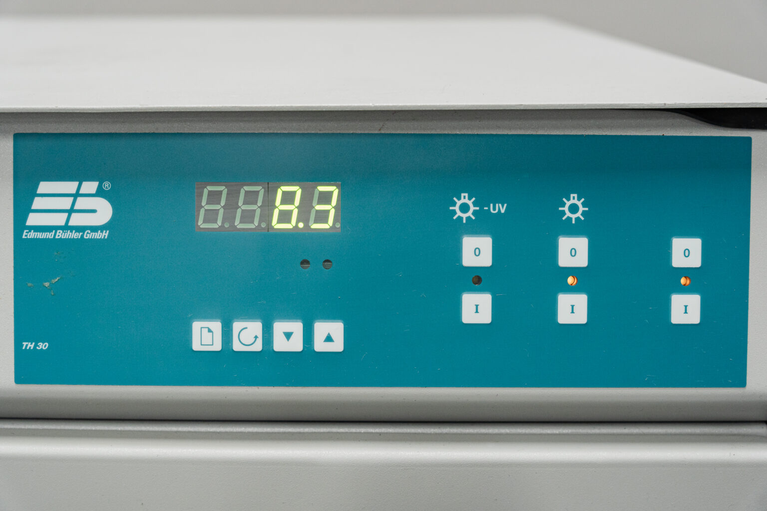 Edmund Bühler TH30 Shaking Incubator Hood - Gemini BV