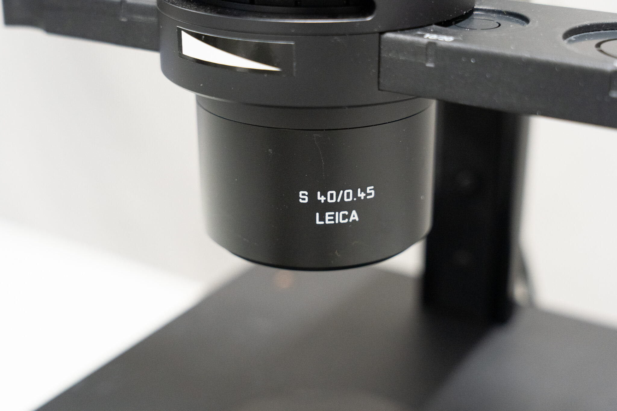 Leica DM IL LED Inverted Laboratory Microscope - Gemini BV