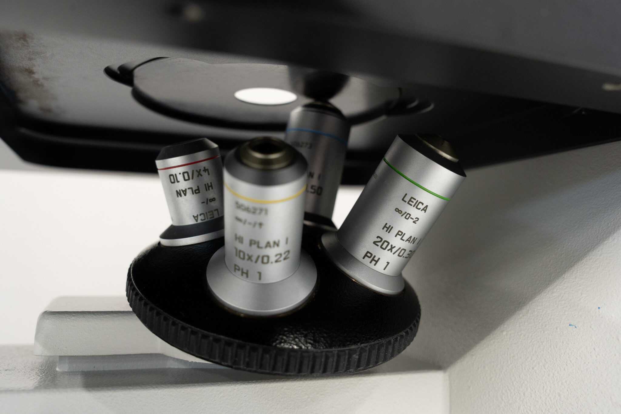 Leica DM IL LED Inverted Laboratory Microscope - Gemini BV